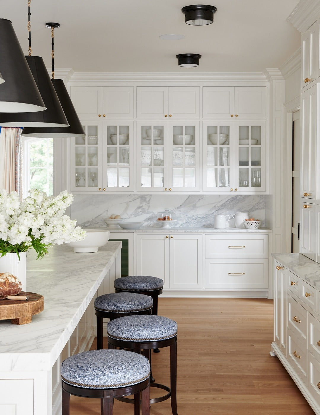 15 Chic White Kitchen Backsplash Ideas - Mockup Hunt