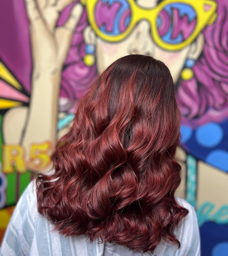 25 Eye-Catching Mahogany Hair Color Inspirations - Mockup Hunt