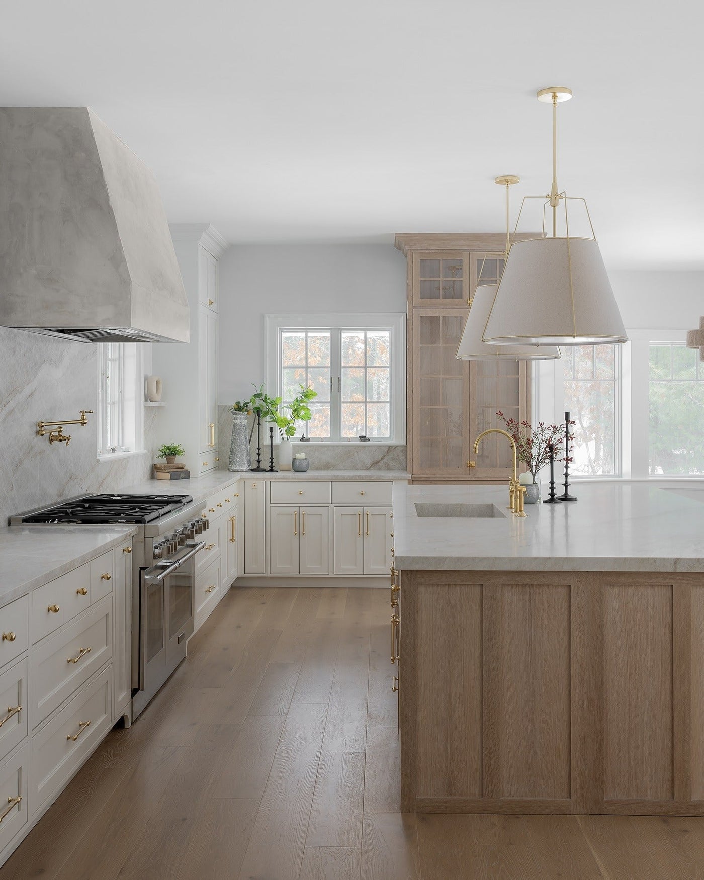 25 Long Kitchen Designs That Impress - Mockup Hunt