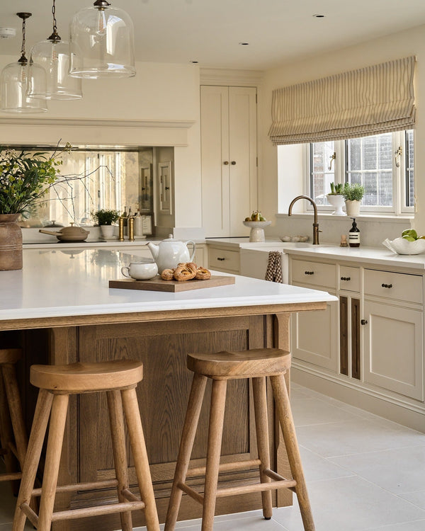 25 Cream Kitchen Ideas You Need to See - Mockup Hunt