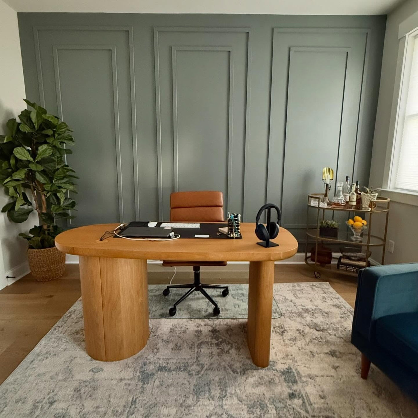 15 Bold Accent Wall Office Ideas to Steal - Mockup Hunt